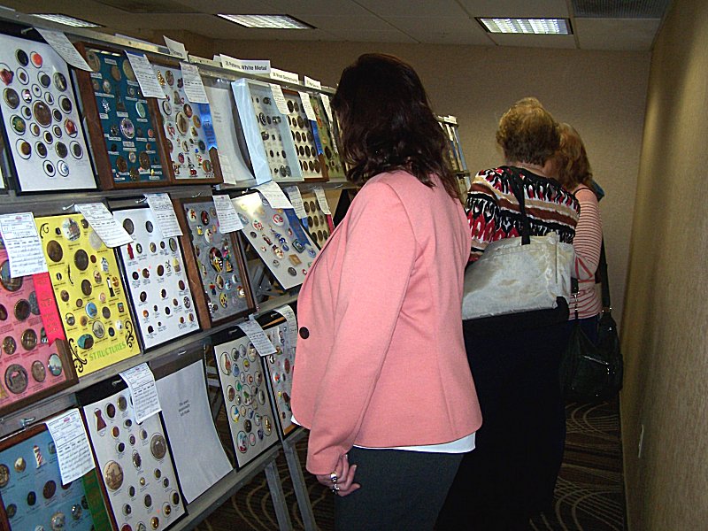 Show Scenes - Buckeye State Button Society